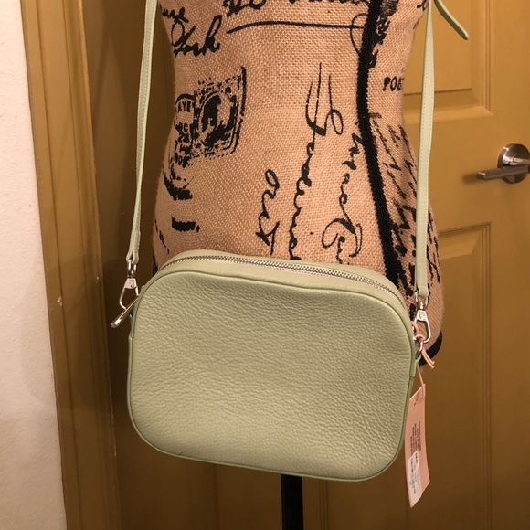 pop suki | Bags | Pop Suki Pebbled Leather Crossbody Camera Bag Mint ...